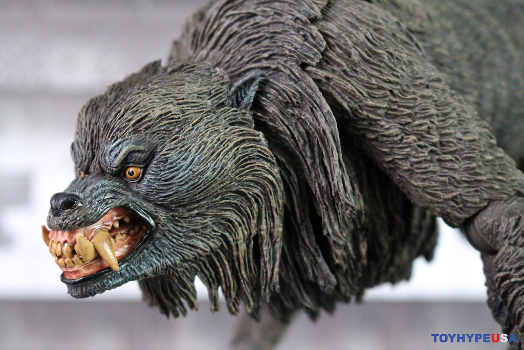 NECA Toys An American Werewolf In London Kessler Werewolf Figure Review