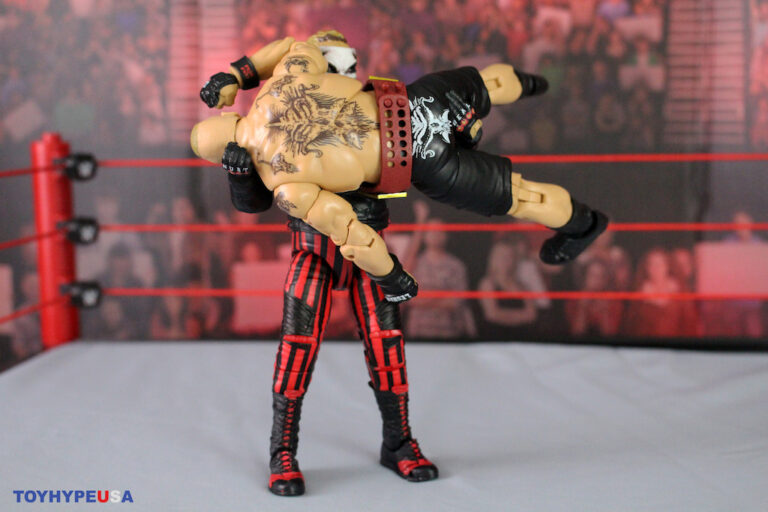 Mattel - WWE Ultimate Edition Wave 12 Bray Wyatt "The Fiend" Figure Review