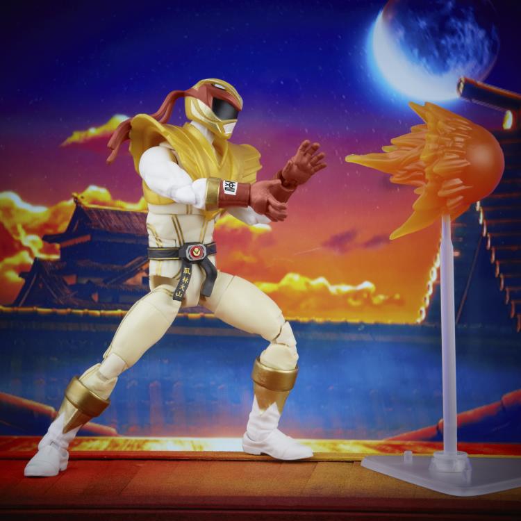 Hasbro Power Rangers X Street Fighter Lightning Collection Morphed Ryu ...