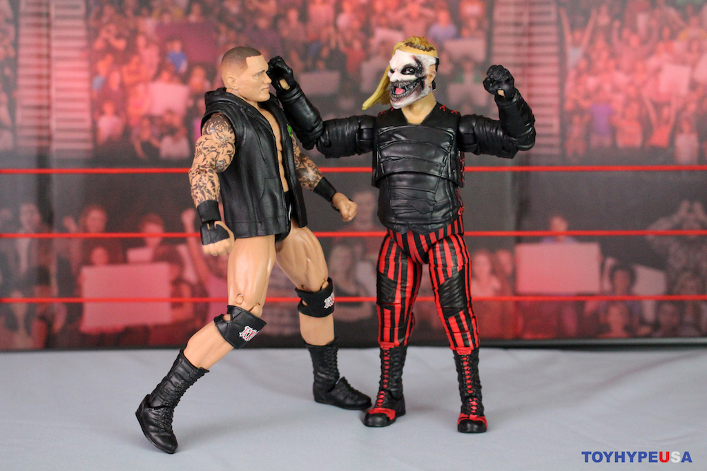 Mattel - WWE Ultimate Edition Wave 12 Bray Wyatt "The Fiend" Figure Review