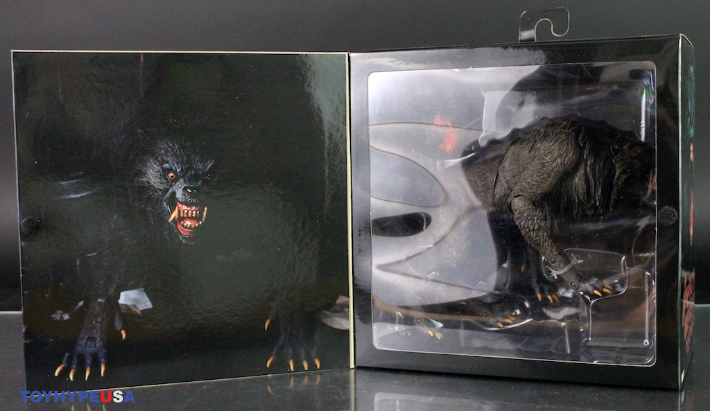 NECA Toys An American Werewolf In London Kessler Werewolf Figure Review