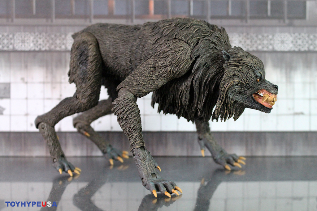 NECA Toys An American Werewolf In London Kessler Werewolf Figure Review