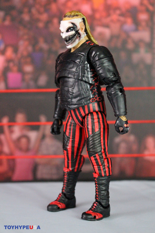 Mattel - WWE Ultimate Edition Wave 12 Bray Wyatt "The Fiend" Figure Review