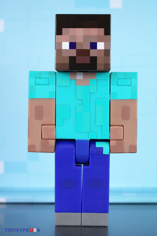 SDCC 2022 - Mattel Minecraft Diamond Level Steve Collector Figure Review