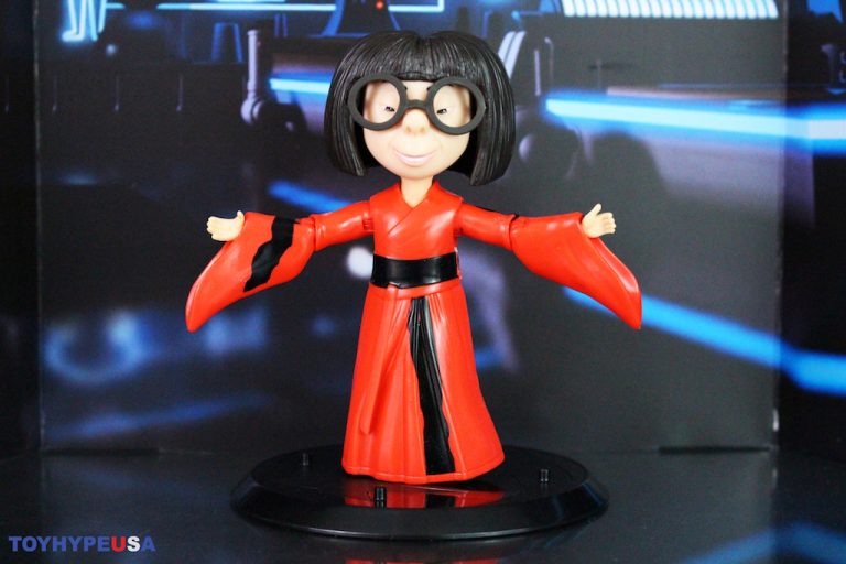 SDCC 2022 - Mattel Pixar The Incredibles - Spotlight Series Edna Mode ...