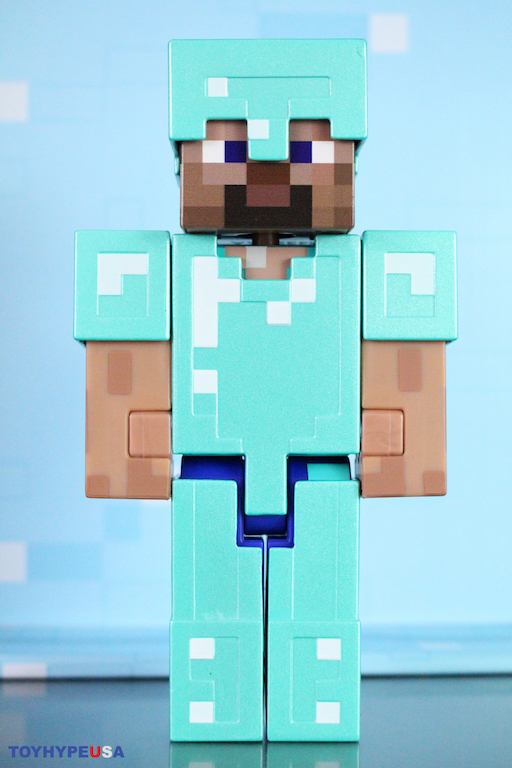 SDCC 2022 - Mattel Minecraft Diamond Level Steve Collector Figure Review