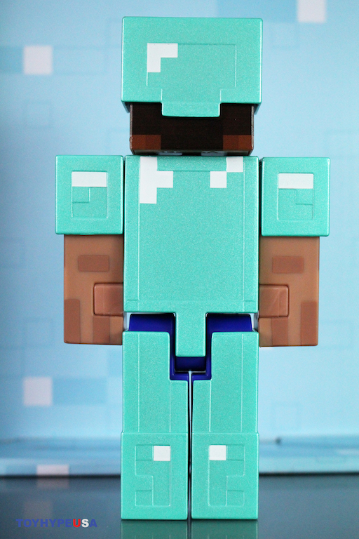 SDCC 2022 - Mattel Minecraft Diamond Level Steve Collector Figure Review