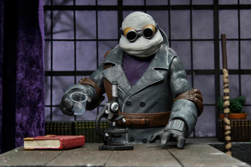 NECA Toys Universal Monsters x Teenage Mutant Ninja Turtles Ultimate ...