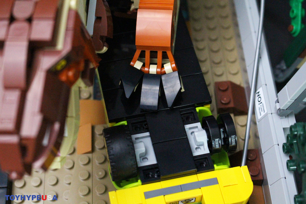 LEGO Jurassic Park 76956 T-Rex Breakout Set Review