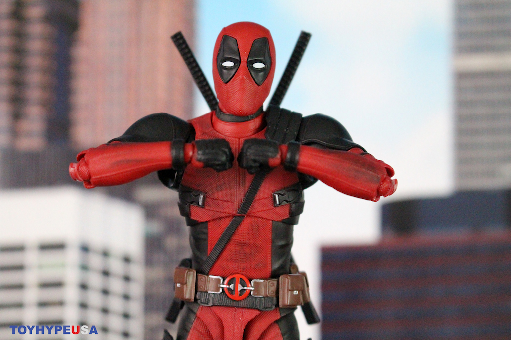 S.H. Figuarts Deadpool (Movie Version) Figure Review