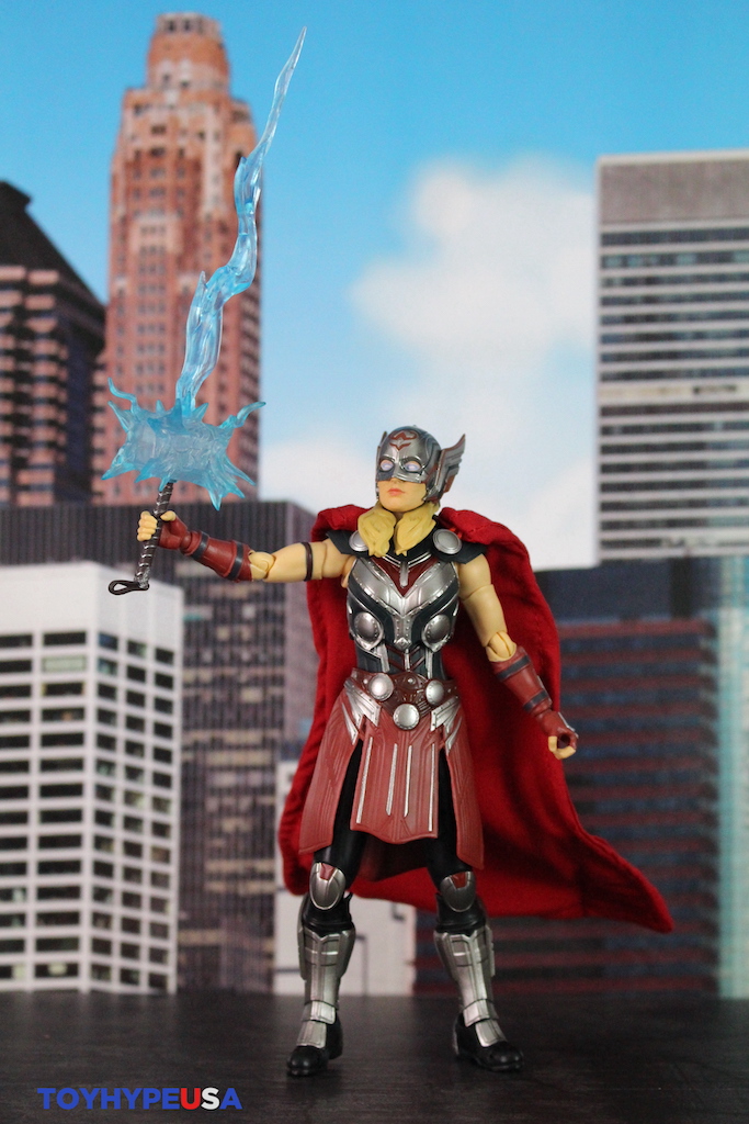 S.H. Figuarts Thor: Love and Thunder Mighty Thor Figure Review