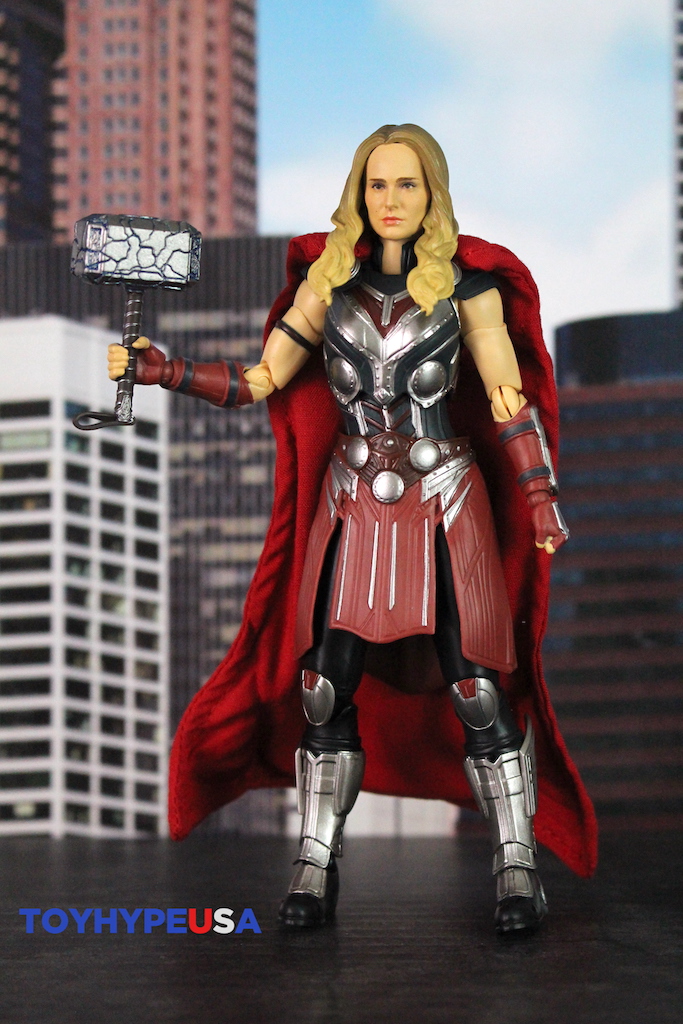S.H. Figuarts Thor: Love and Thunder Mighty Thor Figure Review