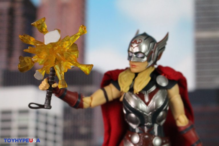 S.H. Figuarts Thor: Love and Thunder Mighty Thor Figure Review