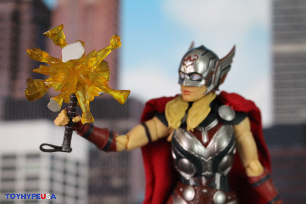 S.H. Figuarts Thor: Love and Thunder Mighty Thor Figure Review