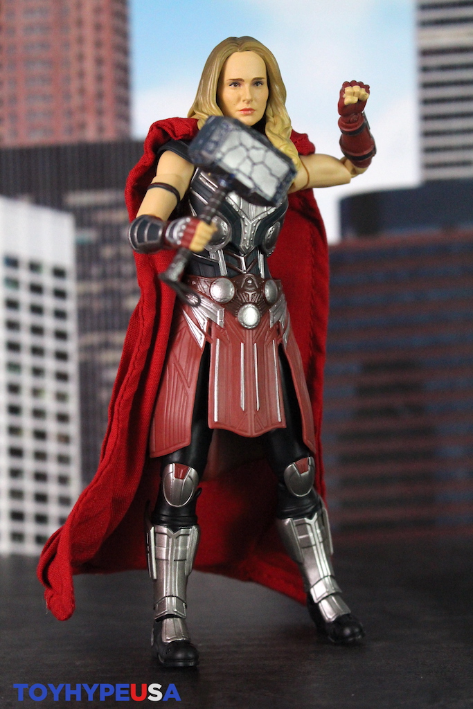 S.H. Figuarts Thor: Love and Thunder Mighty Thor Figure Review