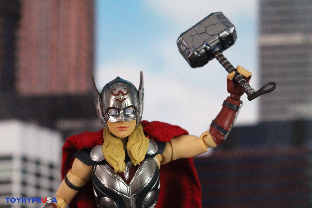 S.H. Figuarts Thor: Love and Thunder Mighty Thor Figure Review