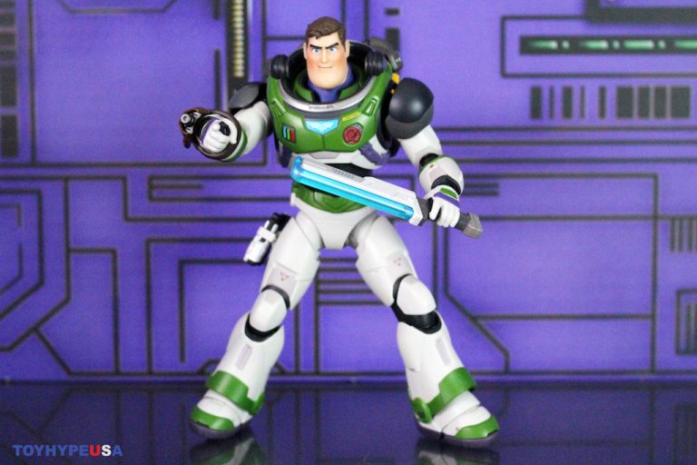 Tamashii Nations - Lightyear - S.H.Figuarts Buzz Lightyear Alpha Suit ...