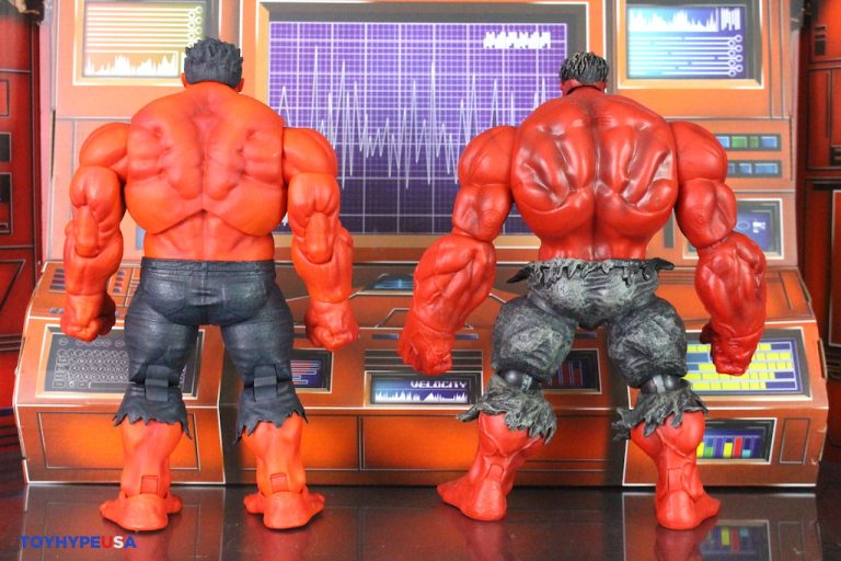 Diamond Select Toys Marvel Select Red Hulk (New) Figure Review
