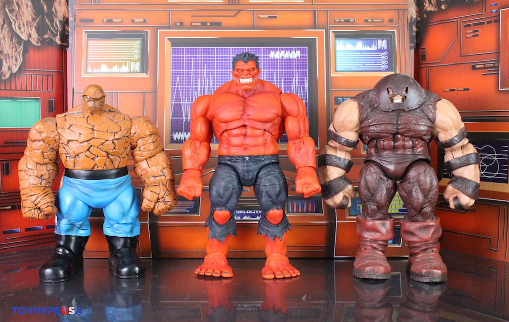 Diamond Select Toys Marvel Select Red Hulk (New) Figure Review