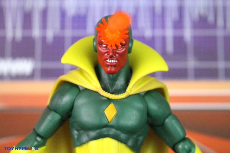 Diamond Select Toys Marvel Select Comic Vision Figure Review