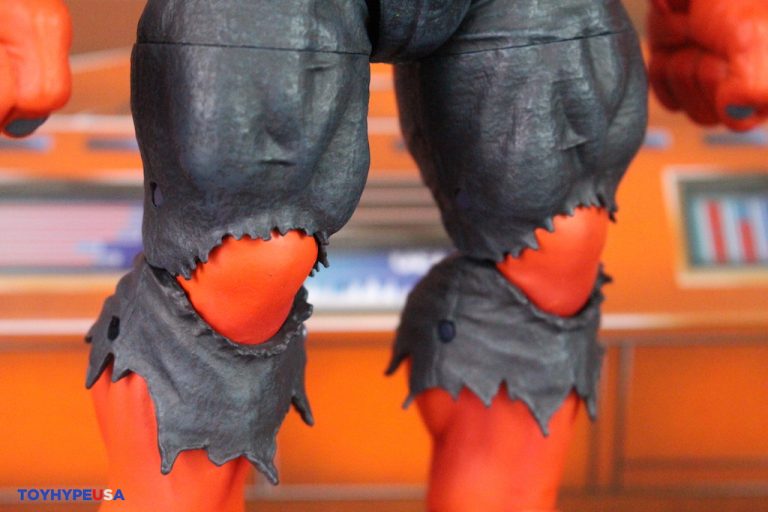 Diamond Select Toys Marvel Select Red Hulk (New) Figure Review