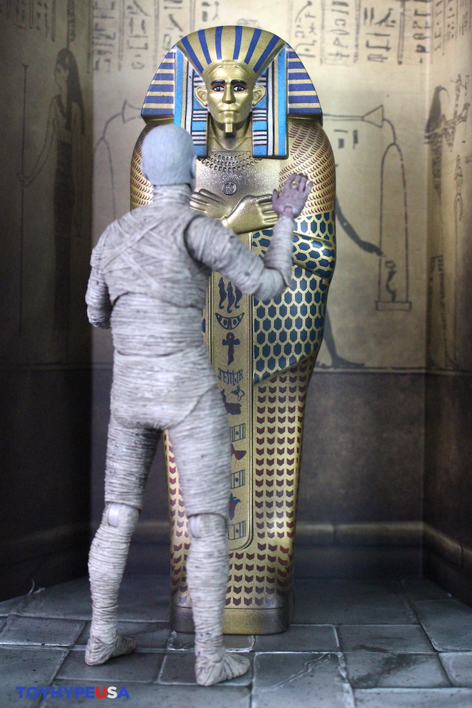 NECA Toys Universal Monsters The Mummy Accessory Pack Review