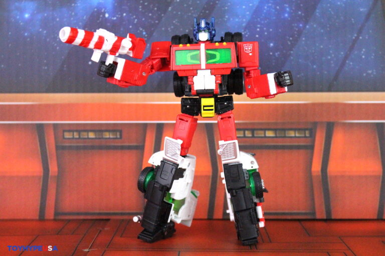 Hasbro Transformers Generations Holiday Optimus Prime Figure Review