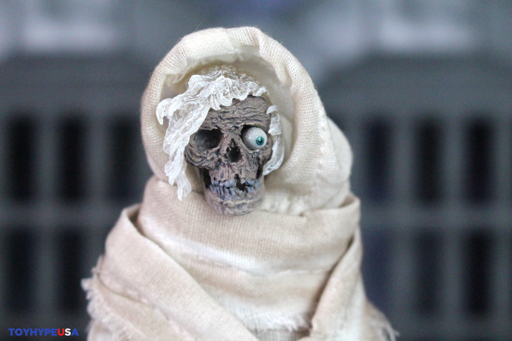 NECA Toys Creepshow Ultimate 40th Anniversary The Creep Figure Review