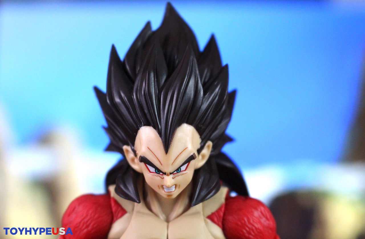 S.H. Figuarts Dragon Ball GT Super Saiyan 4 Vegeta Figure Review