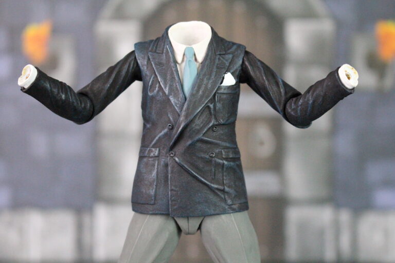 NECA Toys Universal Monsters Ultimate Invisible Man Figure Review