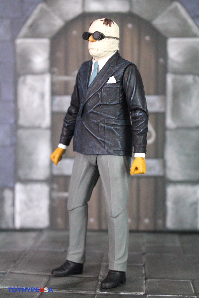 NECA Toys Universal Monsters Ultimate Invisible Man Figure Review