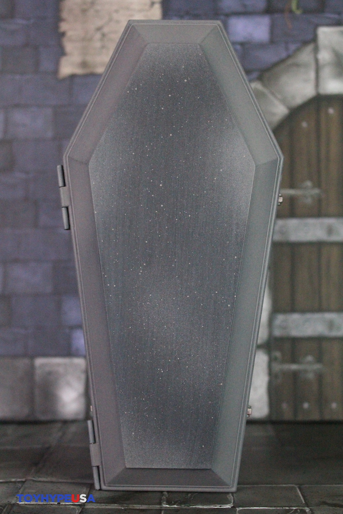 NECA Toys Universal Monsters Dracula Accessory Set Review