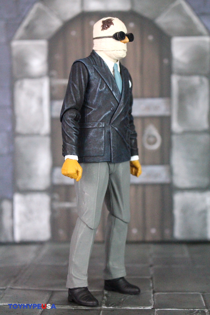 NECA Toys Universal Monsters Ultimate Invisible Man Figure Review