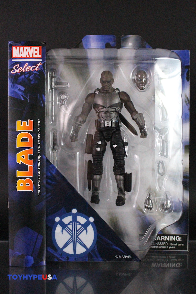 Diamond Select Toys Marvel Select Blade Figure Review