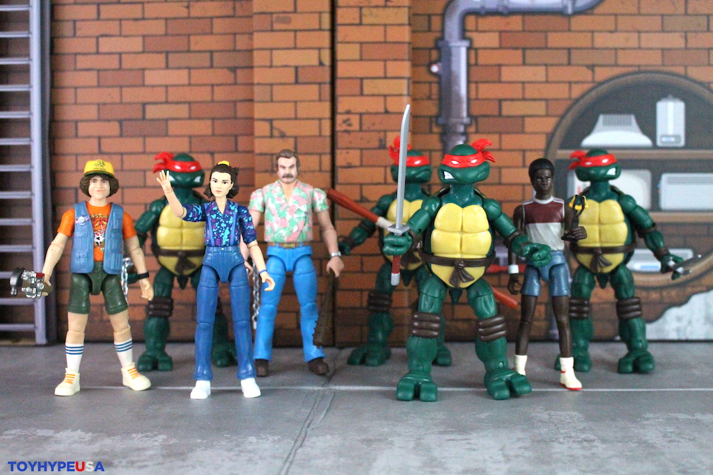 Playmates Toys Teenage Mutant Ninja Turtles x Stranger Things Crossover ...