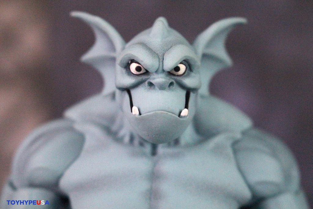 NECA Toys Disney's Gargoyles Ultimate Broadway Figure Review