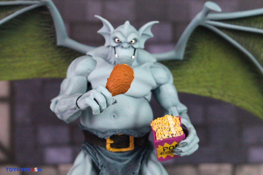 NECA Toys Disney's Gargoyles Ultimate Broadway Figure Review