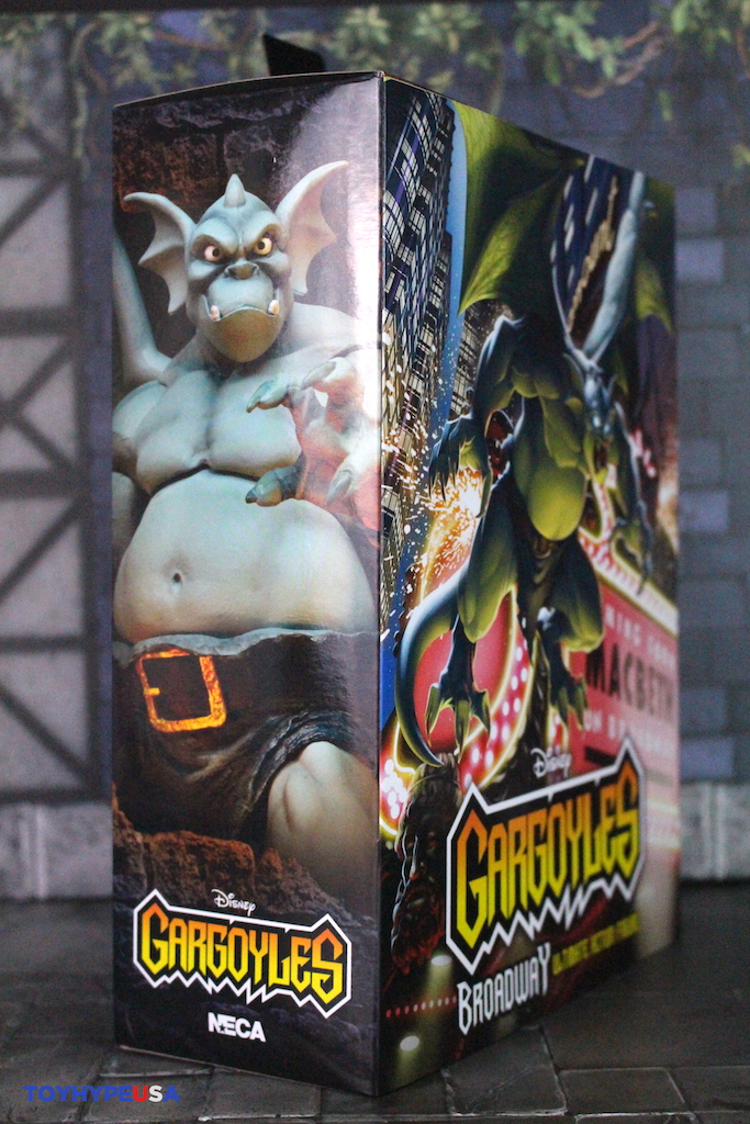 NECA Toys Disney's Gargoyles Ultimate Broadway Figure Review