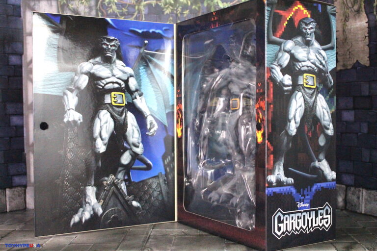 NECA Toys Disney's Gargoyles Ultimate Goliath (Video Game Version ...