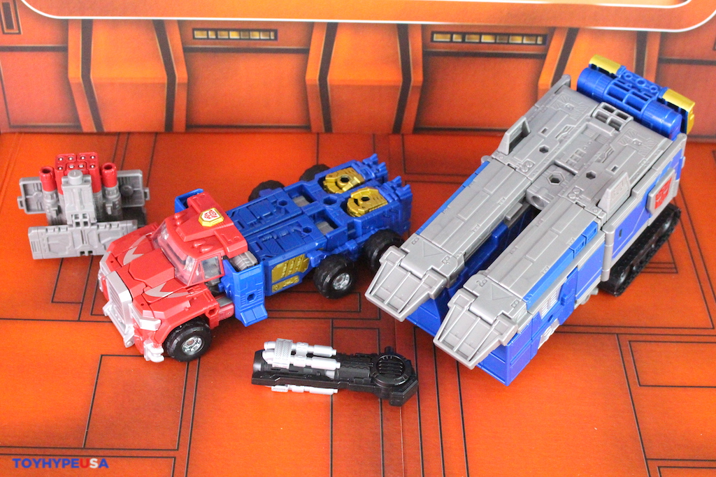 Hasbro Transformers Legacy Evolution Commander Armada Universe Optimus ...