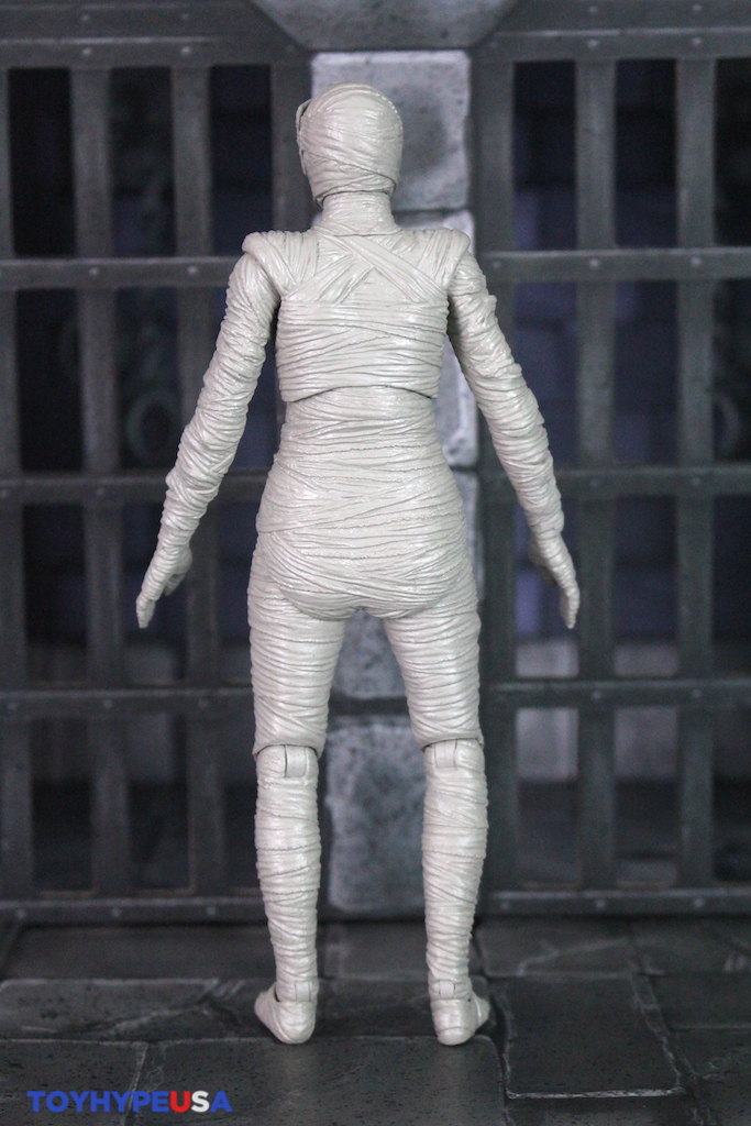 NECA Toys Universal Monsters Ultimate Bride of Frankenstein (In-Color ...