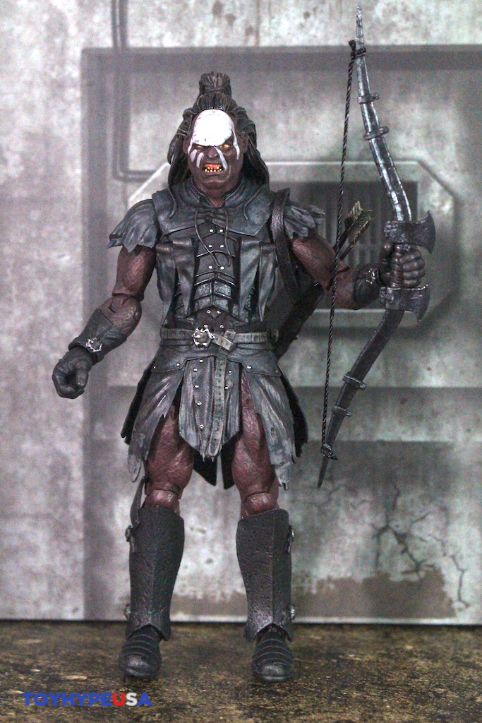 Diamond Select Toys Lord of the Rings Select Series 5 Lurtz Figure Review