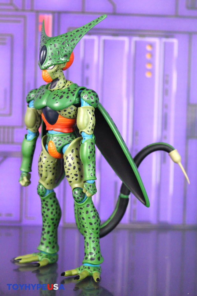 S.H. Figuarts Dragon Ball Z Cell 1st Form Figure Review