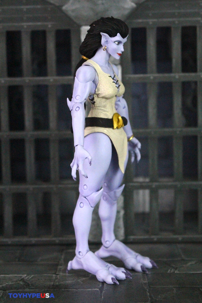 NECA Toys Disney's Gargoyles Ultimate Angela Figure Review