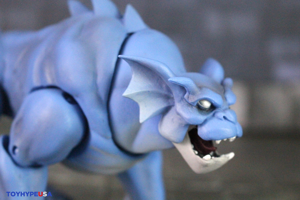 NECA Toys Disney's Gargoyles Ultimate Bronx Figure Review