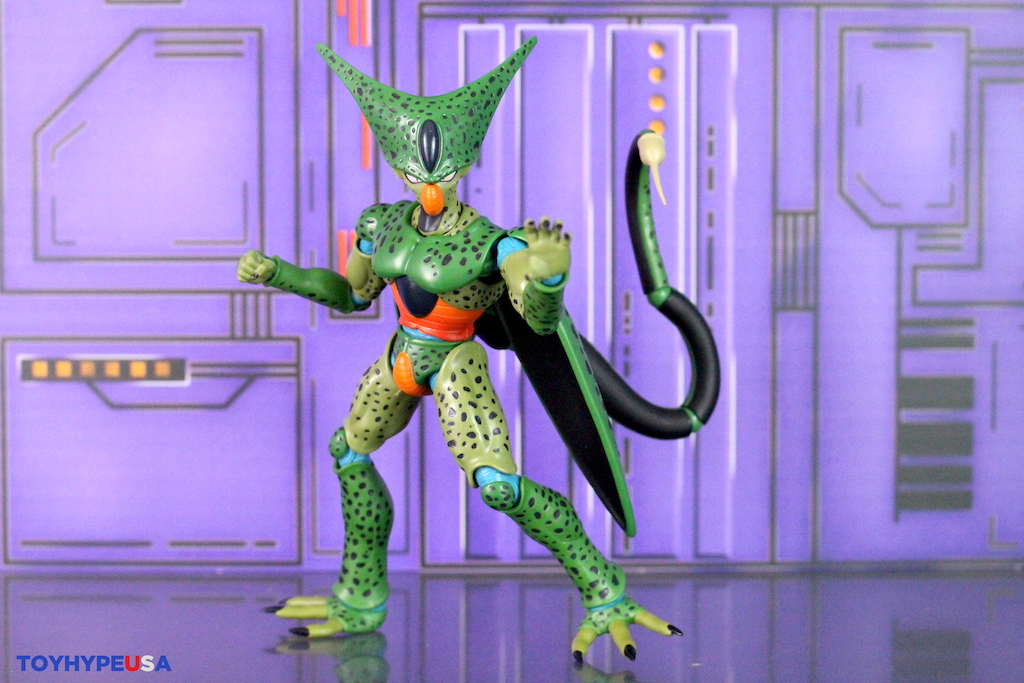 S.H. Figuarts Dragon Ball Z Cell 1st Form Figure Review