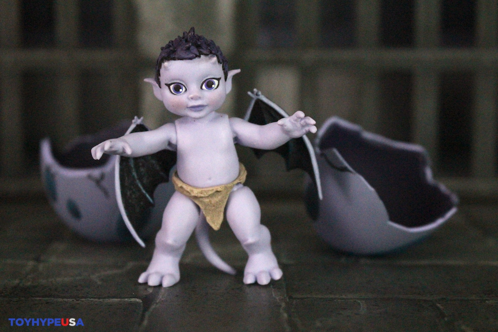 NECA Toys Disney's Gargoyles Ultimate Angela Figure Review