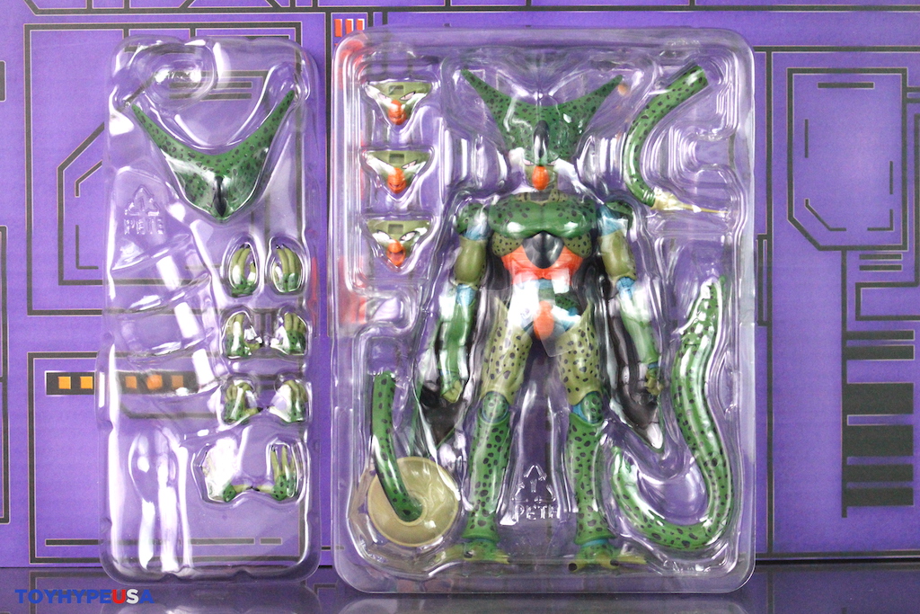 S.H. Figuarts Dragon Ball Z Cell 1st Form Figure Review