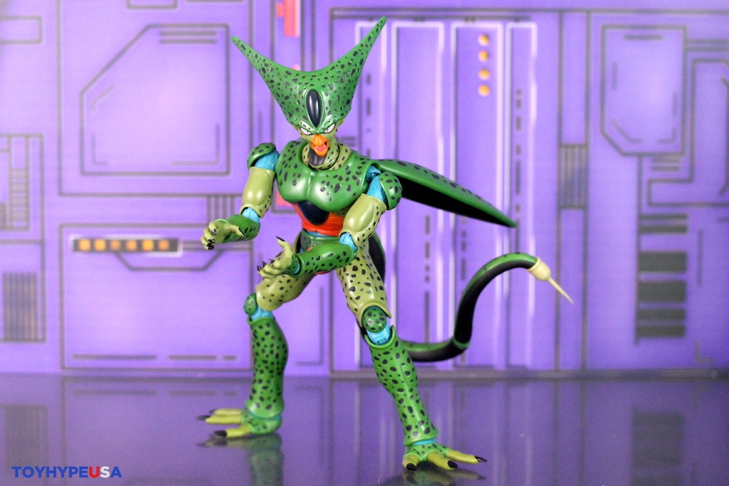 S.H. Figuarts Dragon Ball Z Cell 1st Form Figure Review