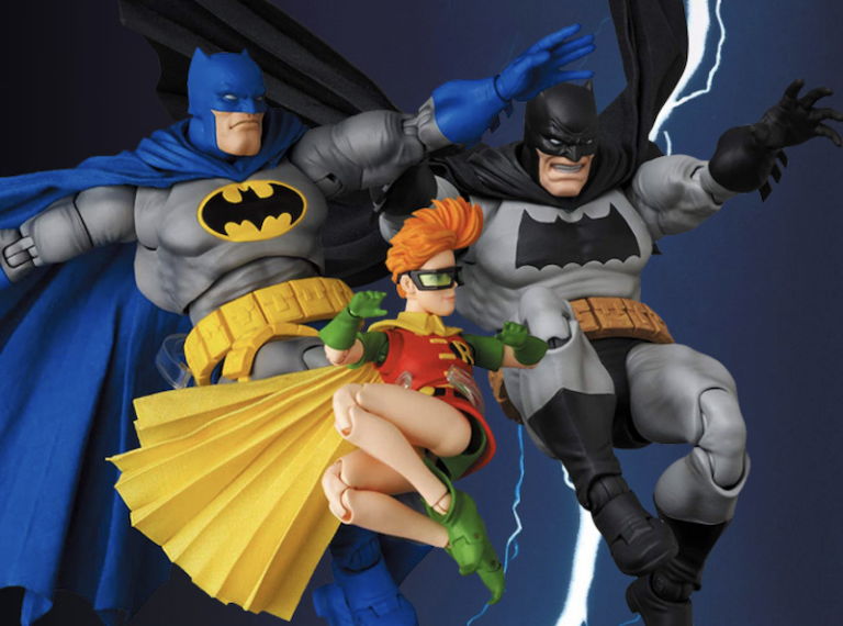 Medicom - MAFEX Batman: The Dark Knight Returns Batman (Blue) & Robin ...